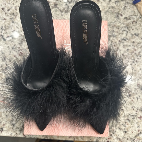 Cape Robbin | Shoes | Cape Robbin Black Feathered Heels | Poshmark